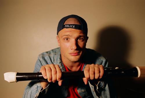 [Album Review] Cosmo Jarvis – Humasyouhitch / Sonofabitch | The Music Ninja