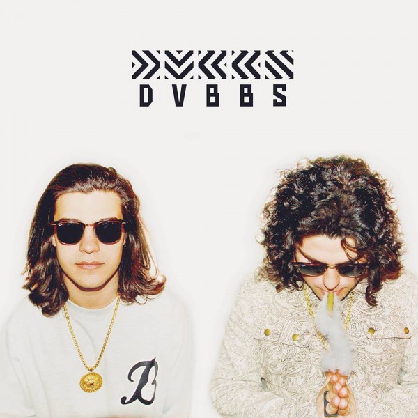 [Stunning] DVBBS x Delora – Gold Skies (Live Acoustic) | The Music Ninja