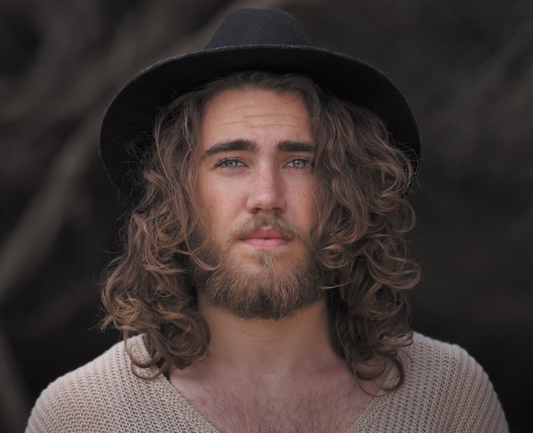 [Singer/Songwriter] Matt Corby – Monday | The Music Ninja